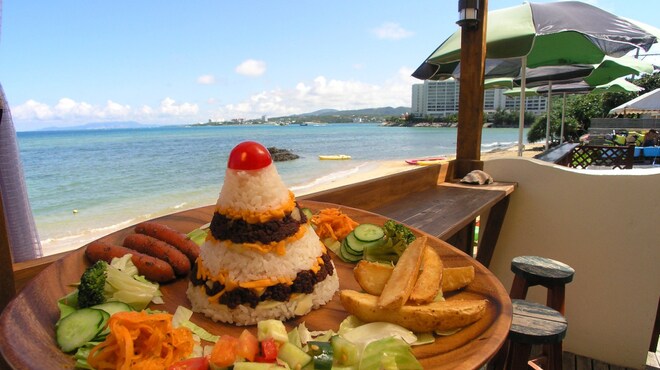 浜辺のTipi Cafe （ハマベのティピカフェ） - 恩納村/カフェ [食べログ]